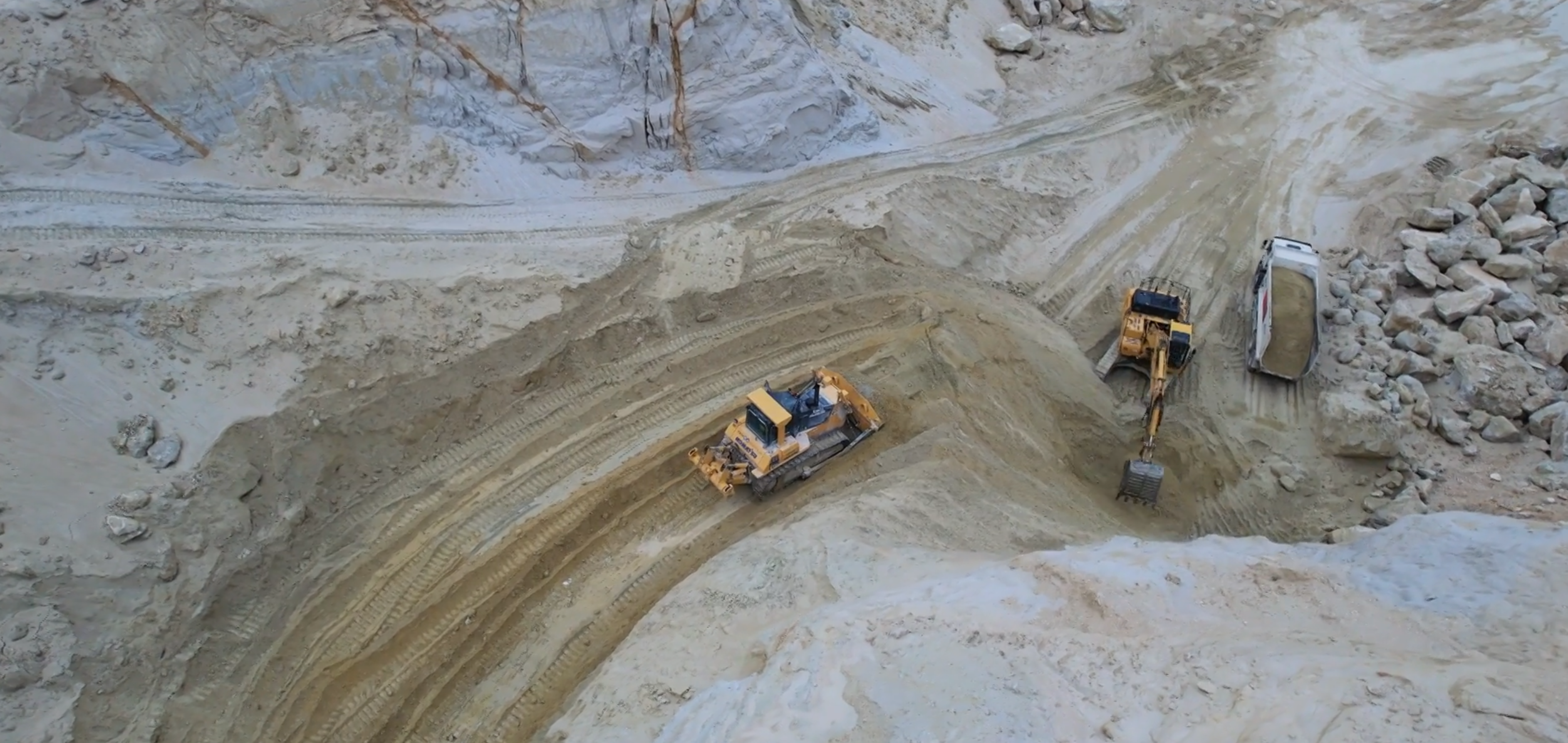 Ex-Waymo Engineers Launch Bedrock Robotics with $80 Million to Retrofit ...
